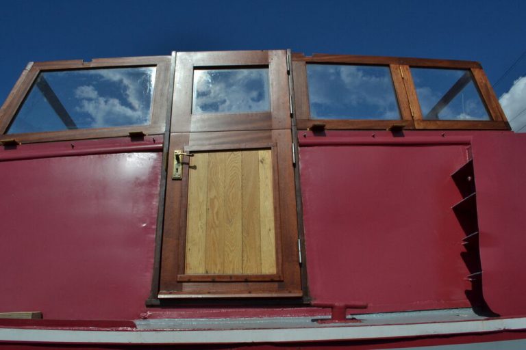 Stil Steven, 1890’s Dutch Tug Boat - Jim Mustill Woodwork